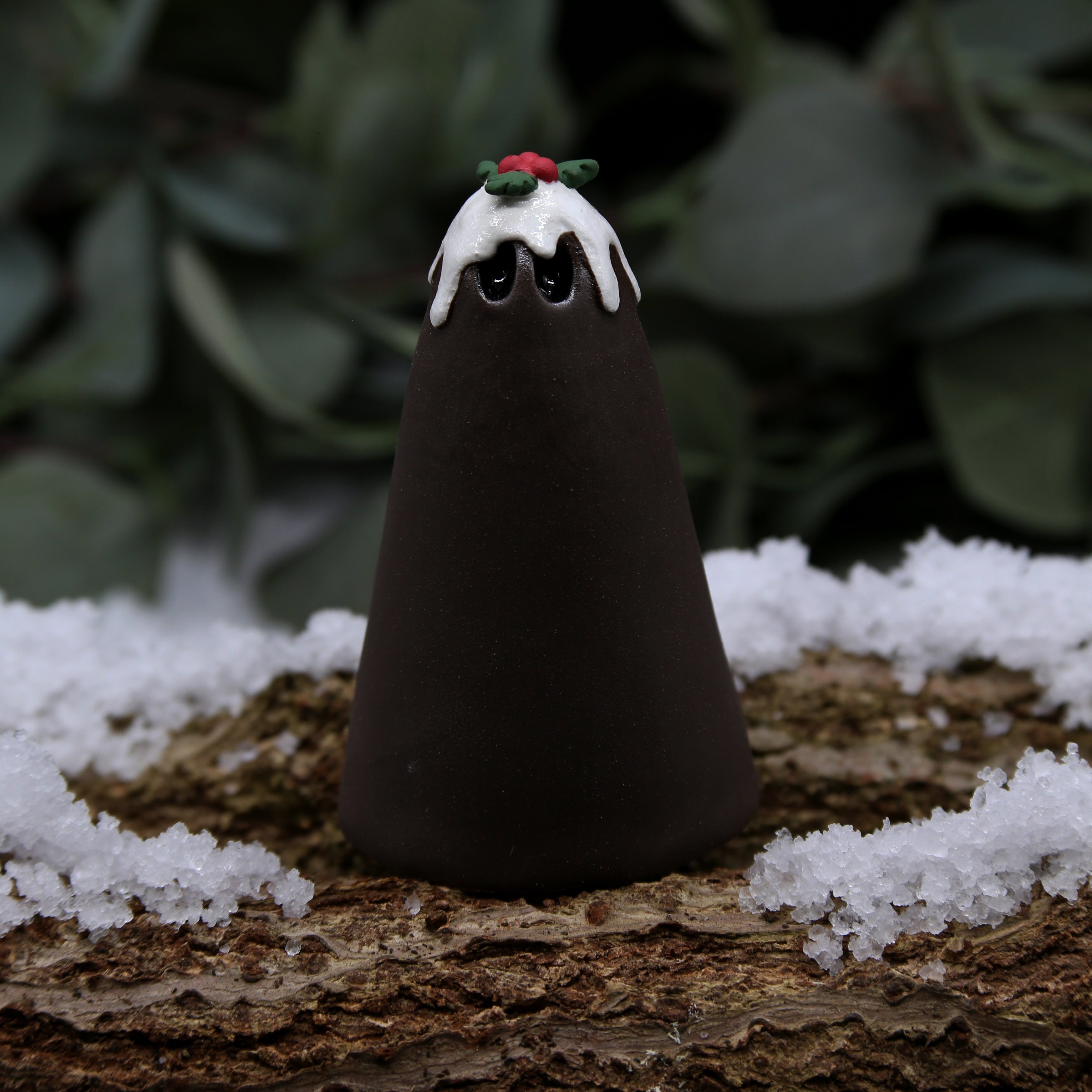 Christmas Pudding #1 – BlackBeePottery